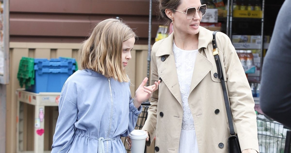 Angelina Jolie Et Sa Fille Vivienne Jolie Pitt Vont Faire Des Courses à
