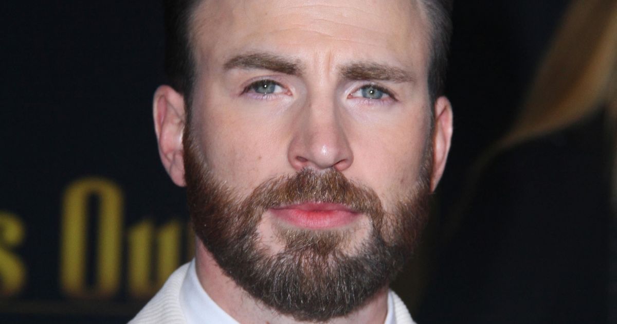 Chris Evans brise le silence après avoir dévoilé une photo de son pénis ...