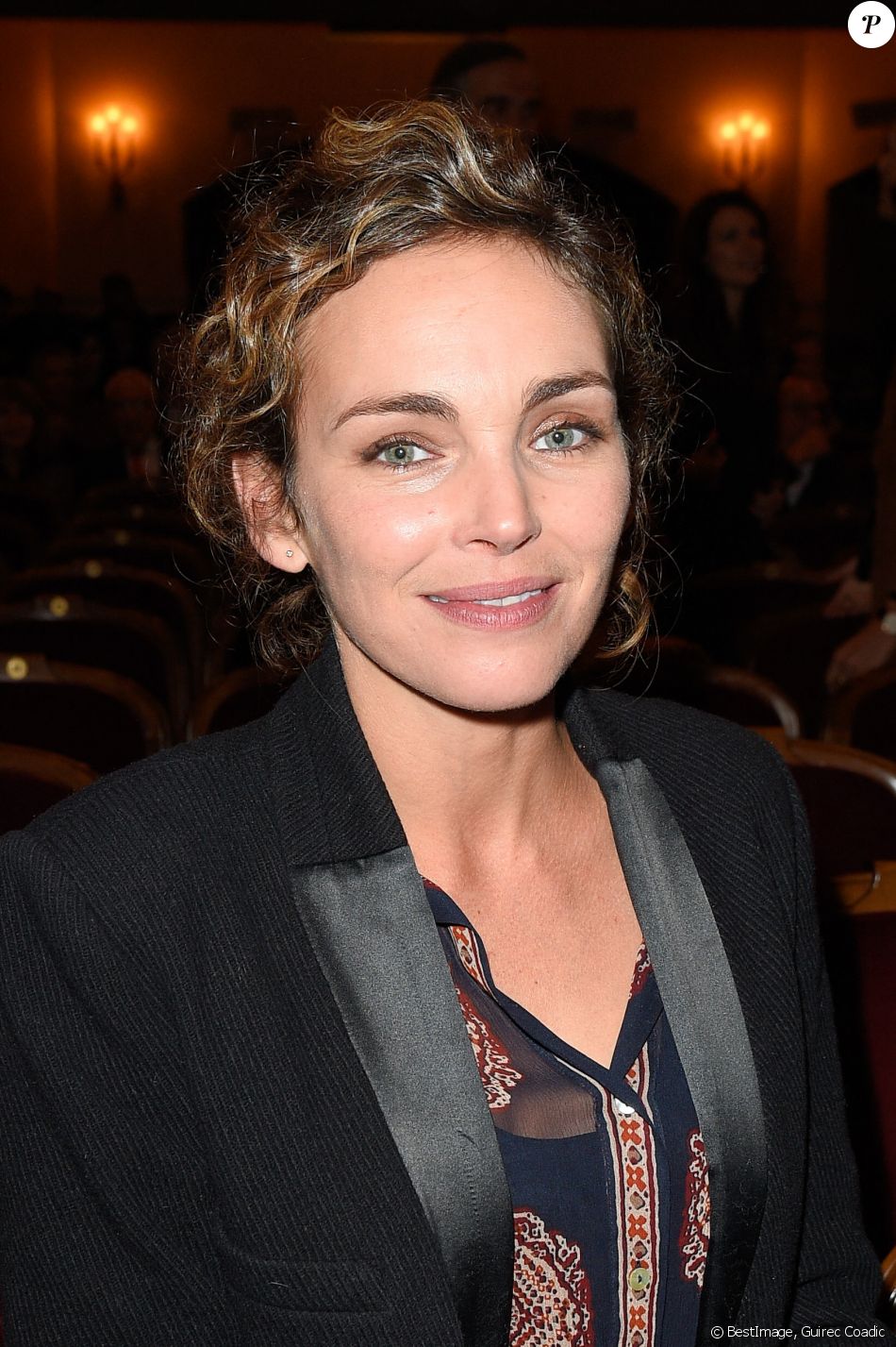 Claire Keim à la générale de la pièce La Vraie Vie au théâtre Edouard 7 ...