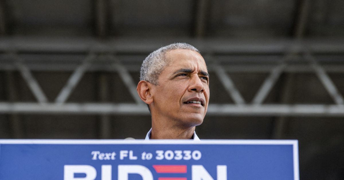 Barack Obama en meeting de soutien au candidat du parti démocrate pour ...