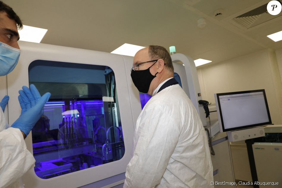 Exclusif - Le prince Albert II de Monaco - Inauguration du Laboratoire ...