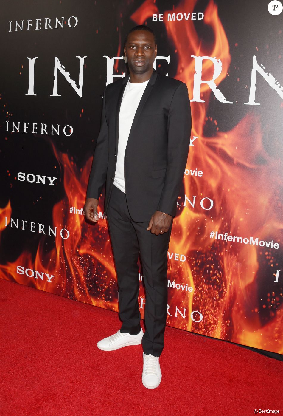 Omar Sy à la projection de Inferno au DGA Theater à Los Angeles le 25 ...