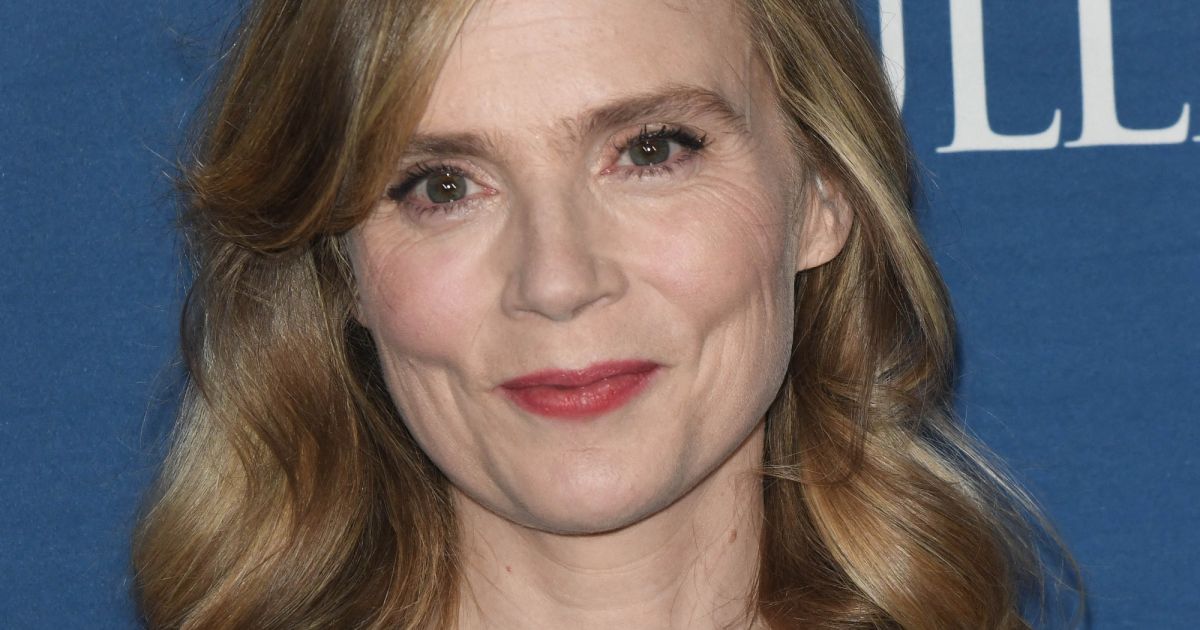 Isabelle Carré - Avant-première du film De Gaulle au cinéma UGC ...