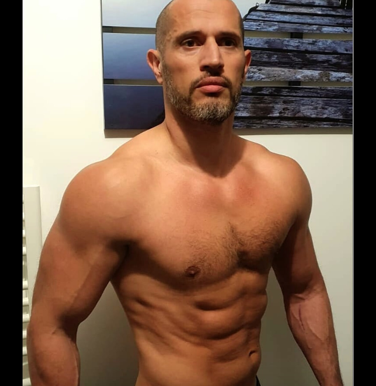 Photo : GregMMA sur Instagram. Le 1er avril 2020. - Purepeople