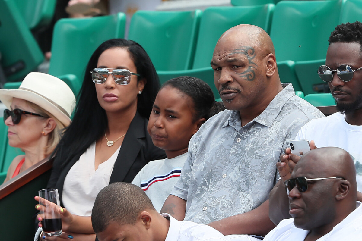 Photo : Mike Tyson en famille avec sa femme Kiki (Lakiha Spicer) et ...