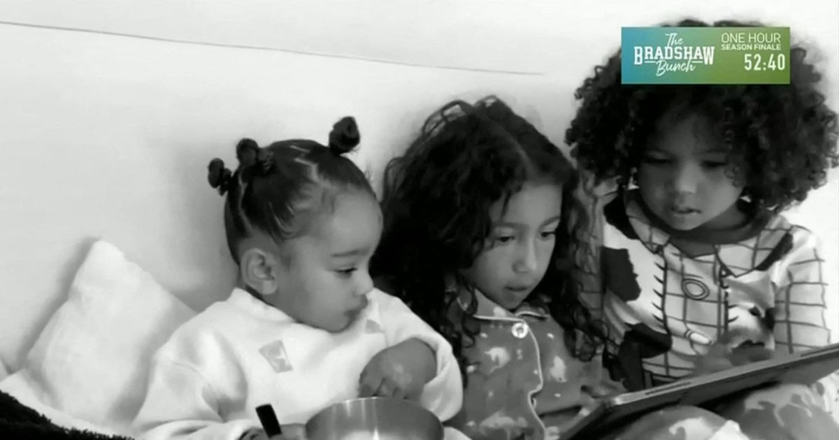 Kim Kardashian admet: Mes enfants me rendent fou, alors qu'elle lutte ... Kim Kardashian admet: Mes enfants me rendent fou, alors qu'elle lutte ...