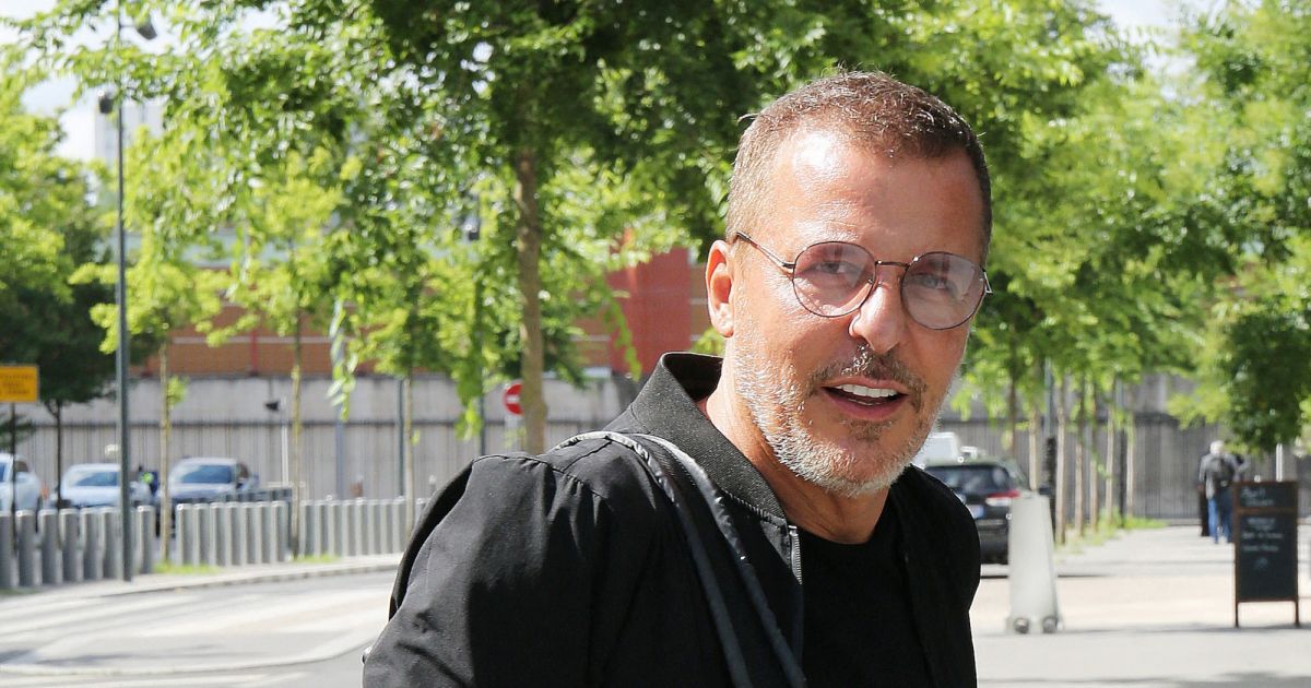 Exclusif - Jean-Roch arrive devant les studios de BFM TV à Paris, le 3 ...