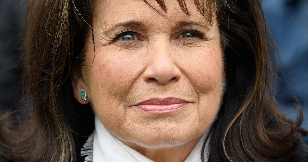 Anne Sinclair durant la cérémonie d'hommage national au fondateur ...