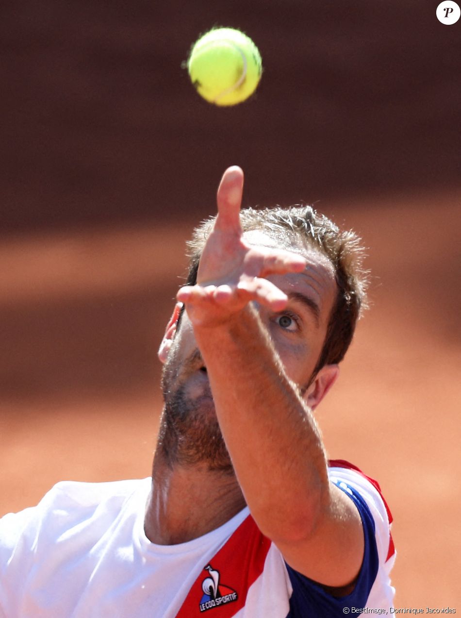 Hugo Gaston : Encouragé par sa chérie Laetitia Espagnet à Roland-Garros ...