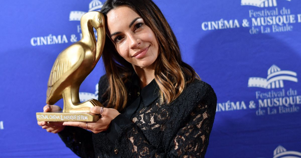 Alexandra Naoum, récompensée pour son court métrage Lavande - Cérémonie ...