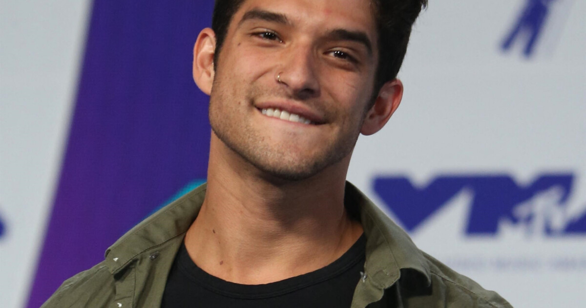 Tyler Posey : Coming out queer pour le beau gosse de Teen Wolf - Purepeople