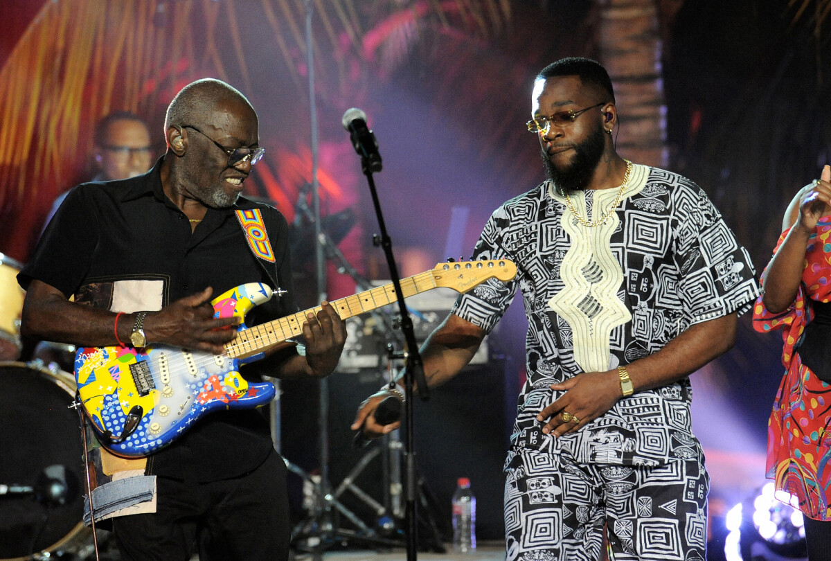 Photo : Jacob Desvarieux ( Kassav) et le chanteur Tayc - Dernières ...