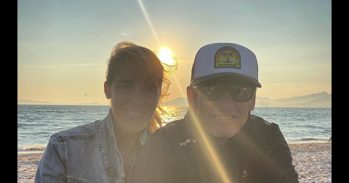 Nathalie Simon et Tanguy Dadon, son mari, profitent du coucher de ...