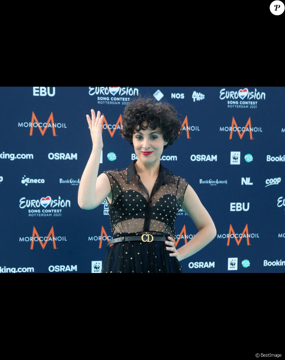 Barbara Pravi en couple : elle a emménagé avec son compagnon : le ...