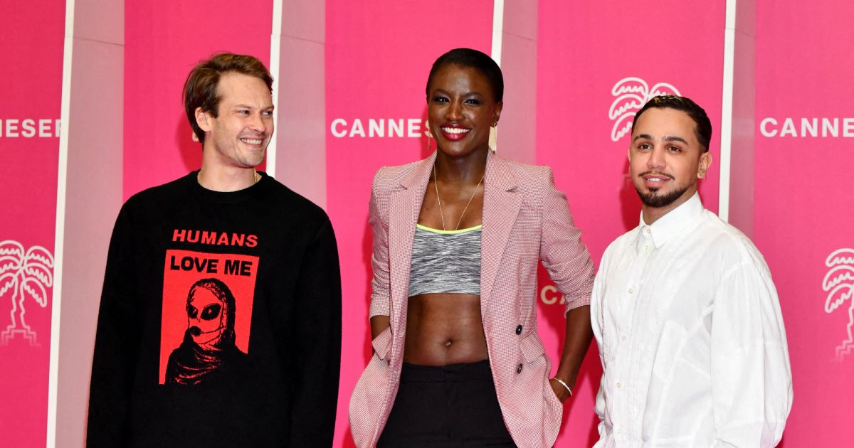 Mathieu Longatte, Mariama Gueye et Samir Decazza durant la seconde ...