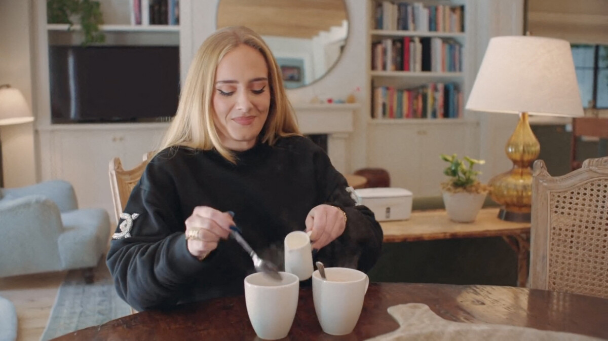 Photo : Adele - Capture d'écran de la vidéo "73 questions" de Vogue ...