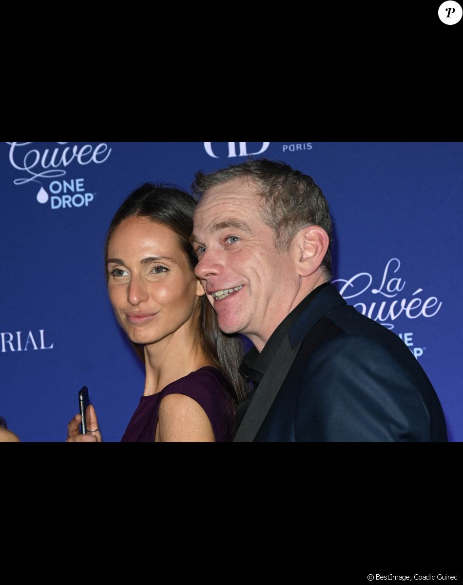 Garou a une nouvelle et jeune compagne : première apparition avec la ...