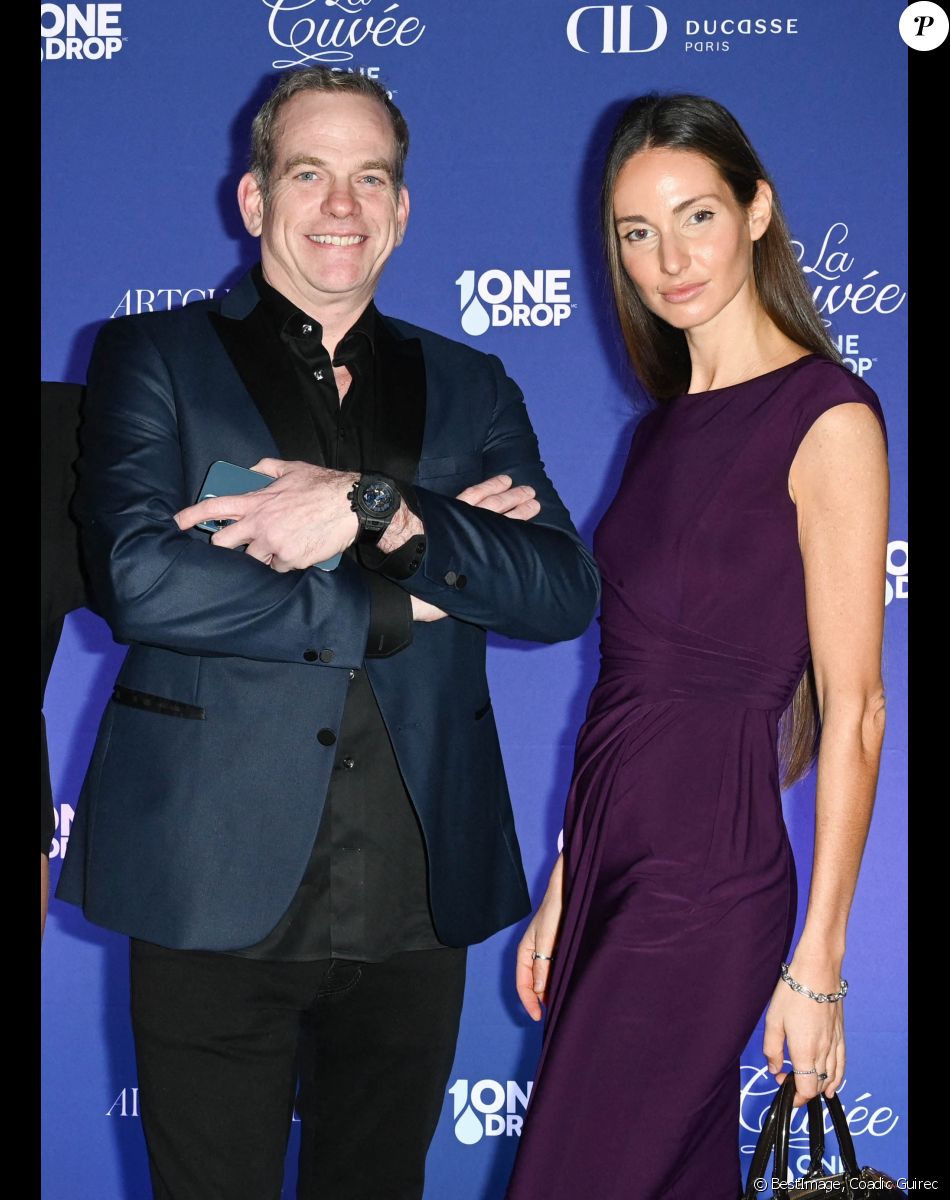 Garou a une nouvelle et jeune compagne : première apparition avec la ...
