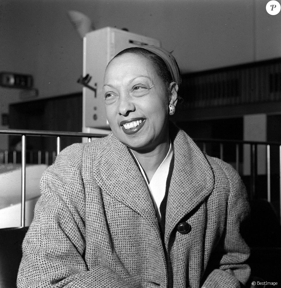 Archive - Joséphine Baker, danseuse, chanteuse et actrice française d ...
