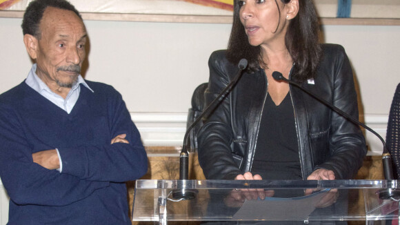 Photo : Pierre Rabhi - Anne Hidalgo remet la médaille Grand Vermeil de ...
