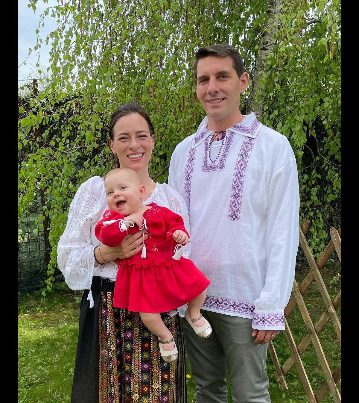 Photo : Nicolas de Roumanie, son épouse Alina-Maria et leur fille ...