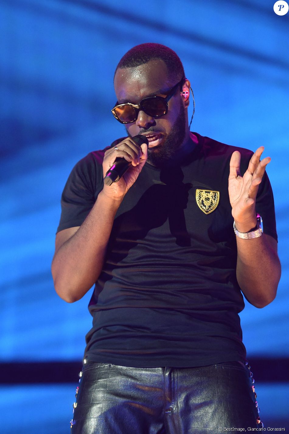 Maitre Gims en concert au Stade de France à Saint-Denis le 28 septembre ...