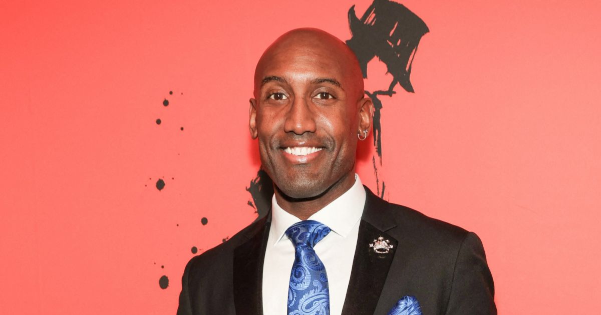 Quentin Earl Darrington - Première de la comédie musical MJ au Neil ...