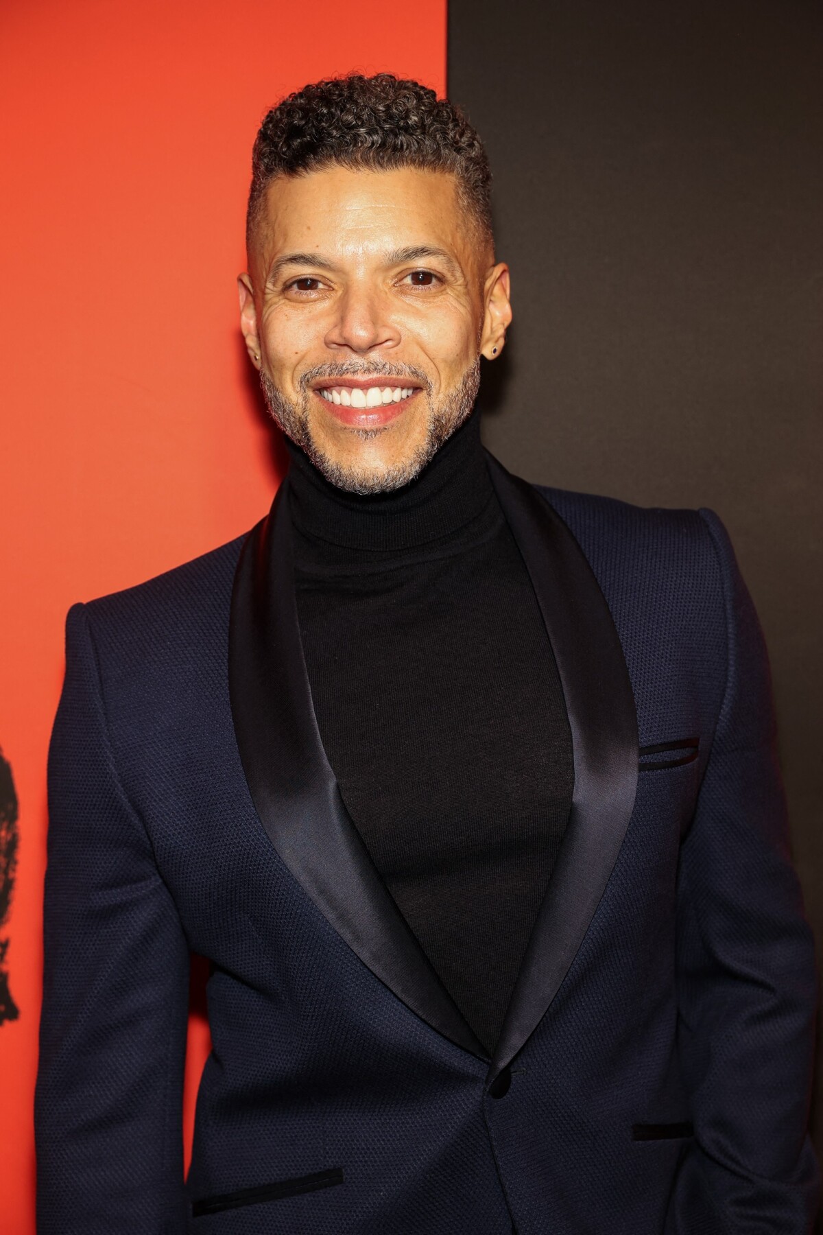 Photo : Wilson Cruz - Première de la comédie musical "MJ" au Neil Simon ...