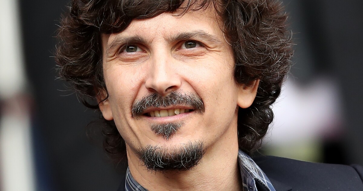Arnaud Tsamere célibataire : divorce, dépression, infidélité et deuil ...