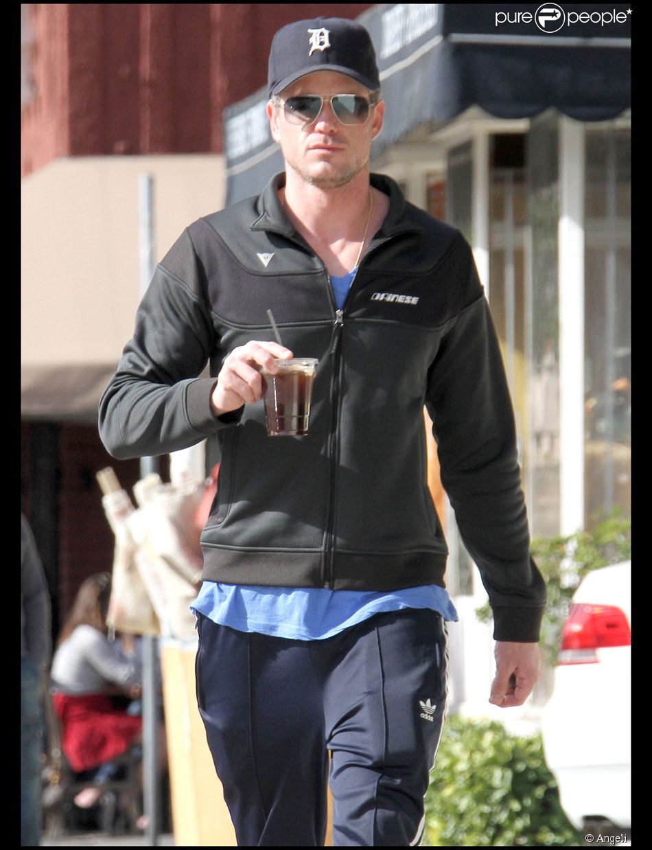 Eric Dane se rend à son club de gym à Los Angeles le 8 janvier 2010 ...