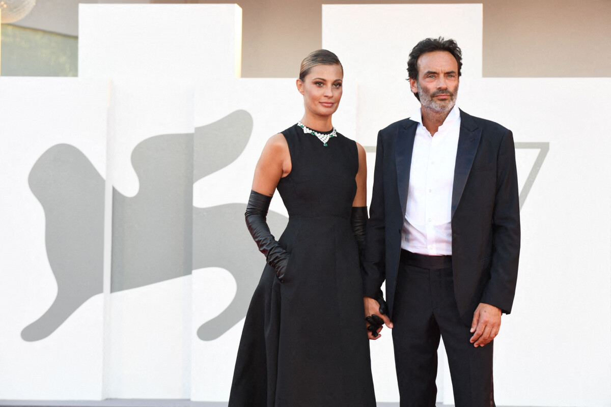 Photo : Anthony Delon et sa compagne Sveva Alviti lors de la cérémonie ...