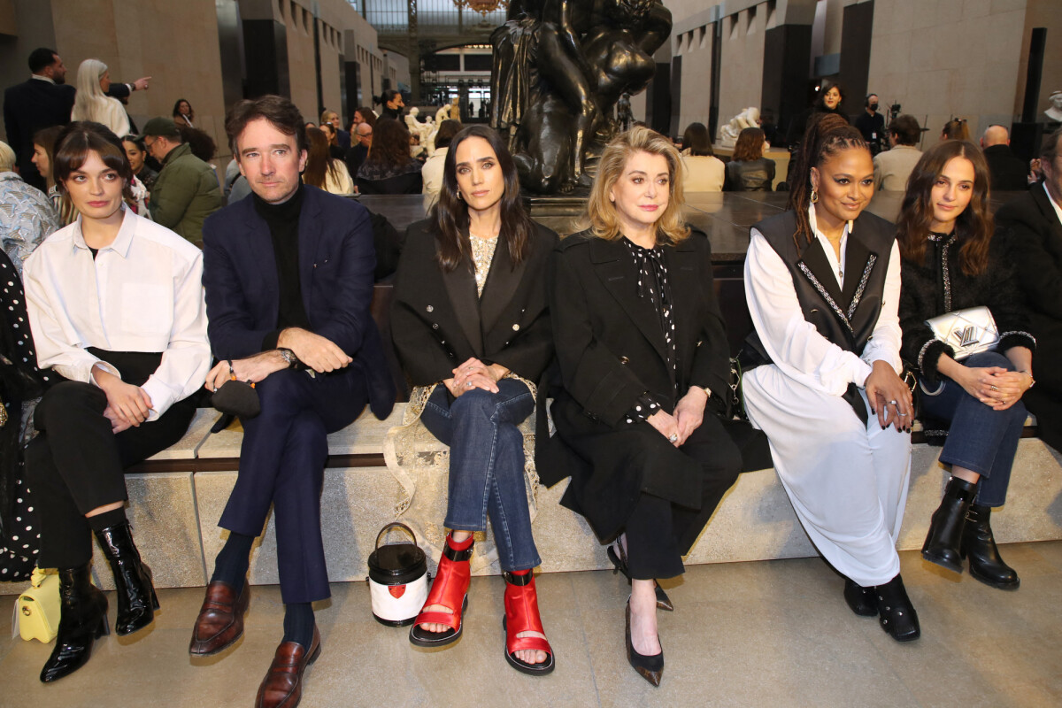 Photo : Emma Mackey, Antoine Arnault, Jennifer Connelly, Catherine ...