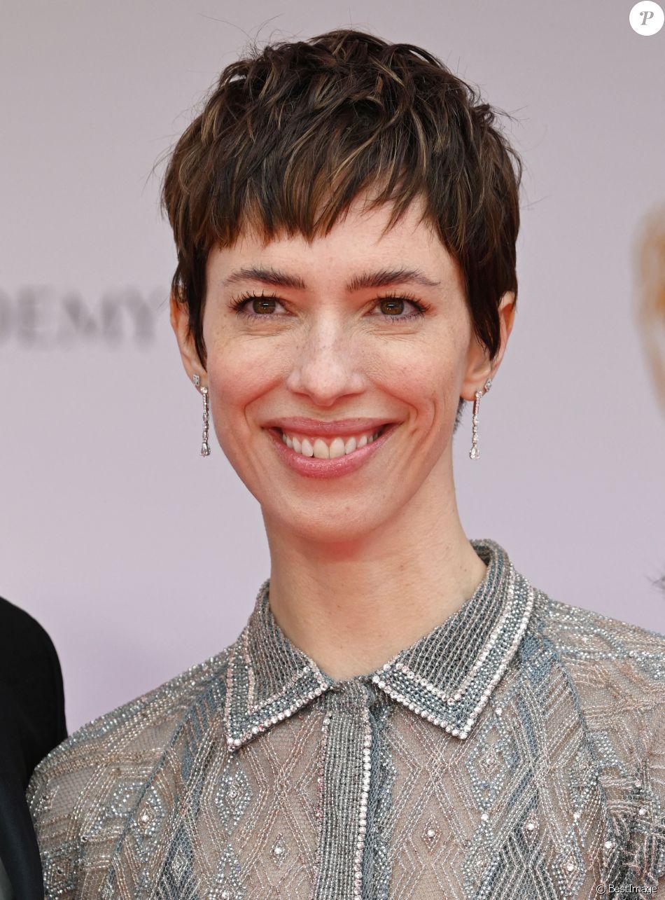 Rebecca Hall - Photocall de la cérémonie des BAFTA 2022 (British ...