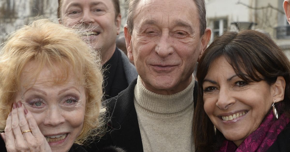 Isabelle Aubret, Bertrand Delanoë et Anne Hidalgo - Inauguration de la ...