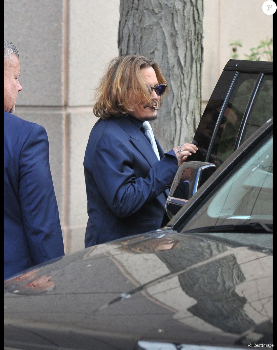 Johnny Depp : Qui est sa soeur Christi Dembrowski, qui a pris sa ...