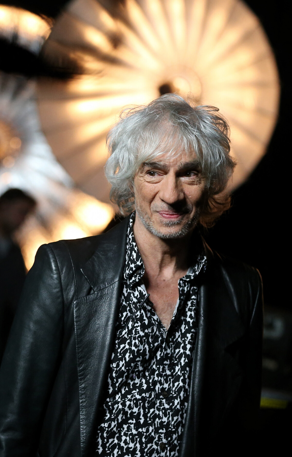 Photo : Exclusif - Louis Bertignac - Backstage de l'enregistrement de l ...