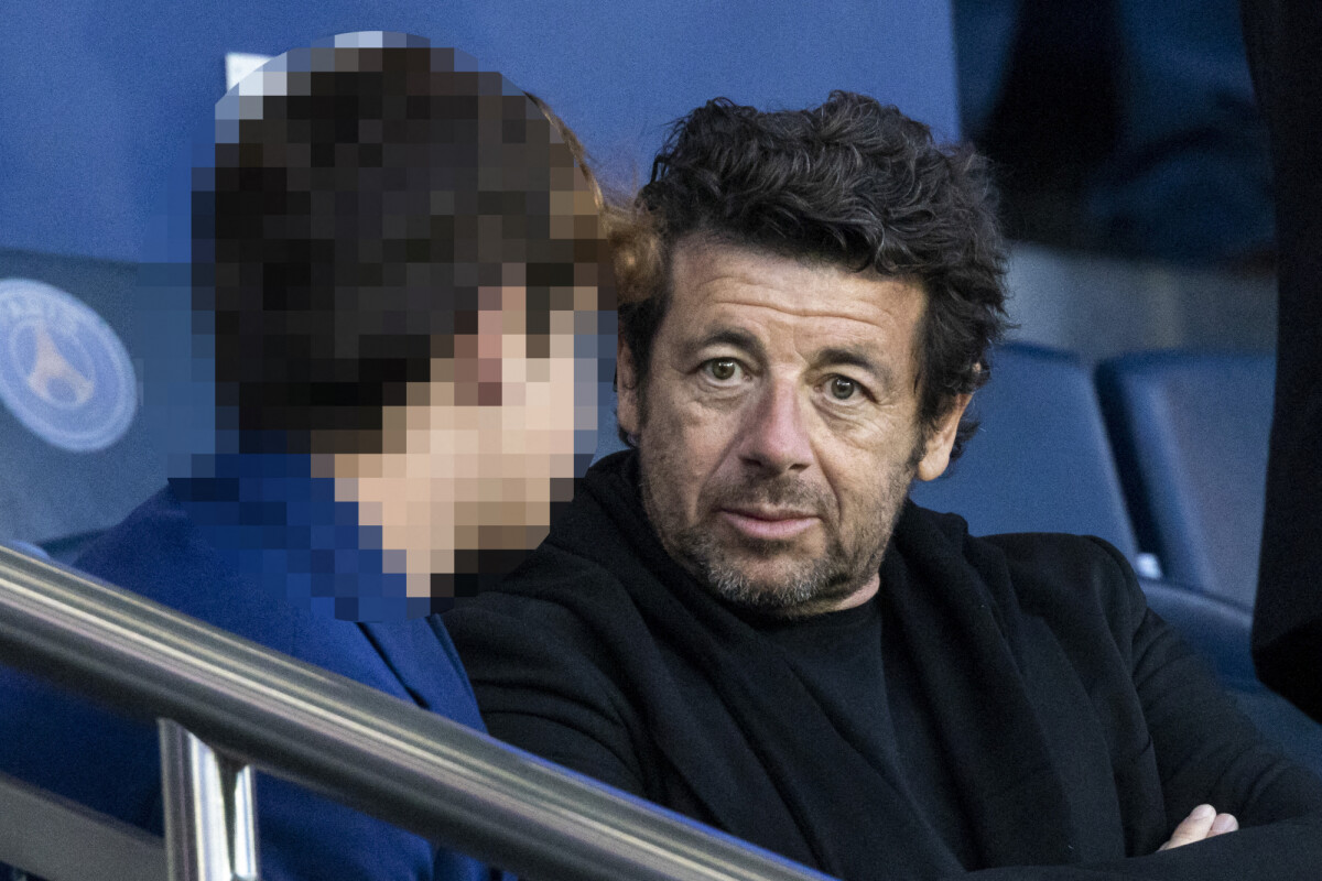 Photo : Patrick Bruel dans les tribunes lors du match de Ligue 1 "PSG ...