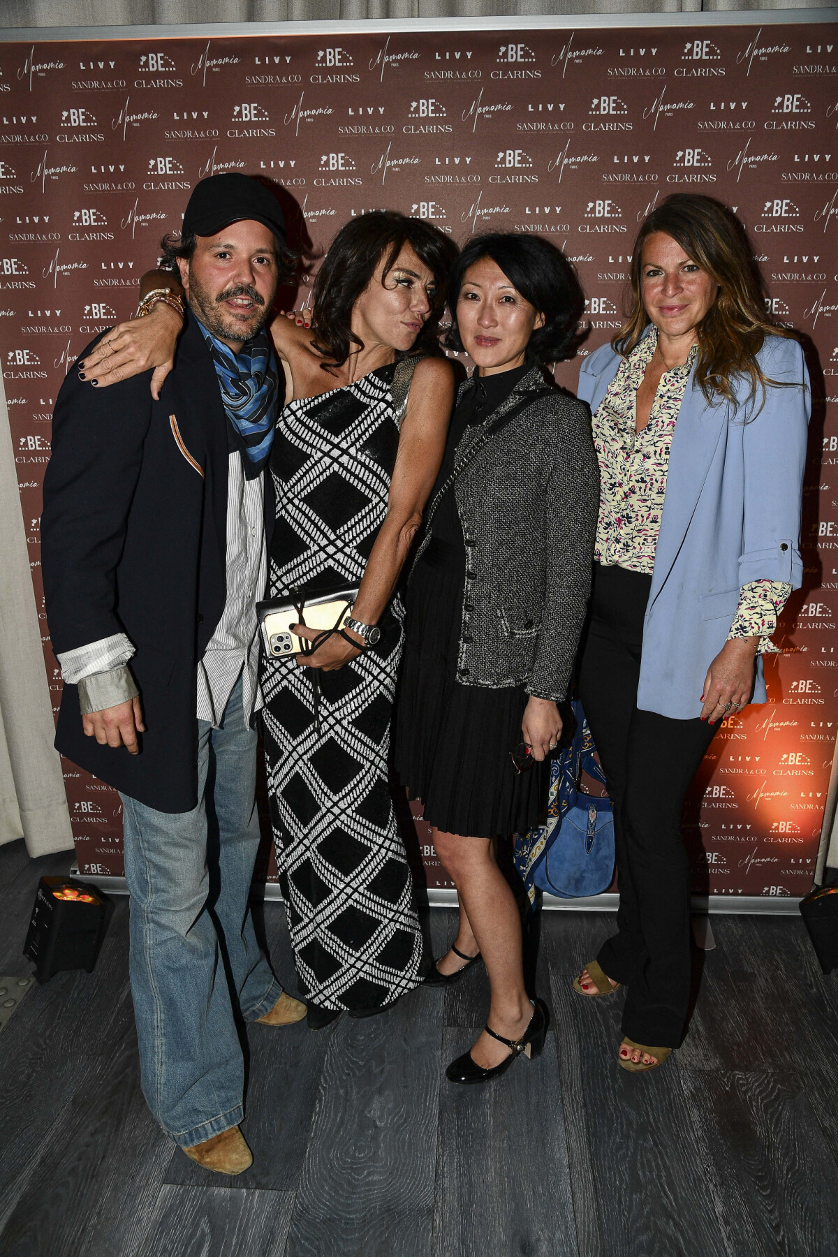 Photo : Exclusif - Eric Zion Jaoui, Sandra Sisley (robe Ungaro), Fleur ...