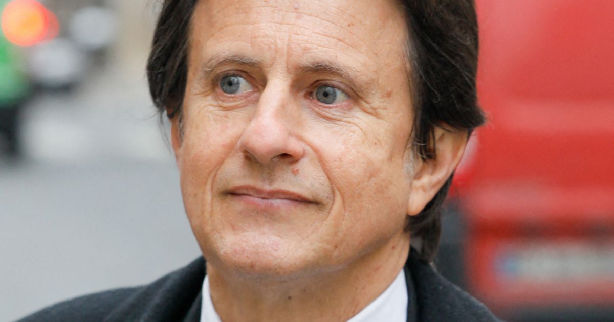 Vincent Perrot - Arrivées à la messe hommage à Rémy Julienne en l ...