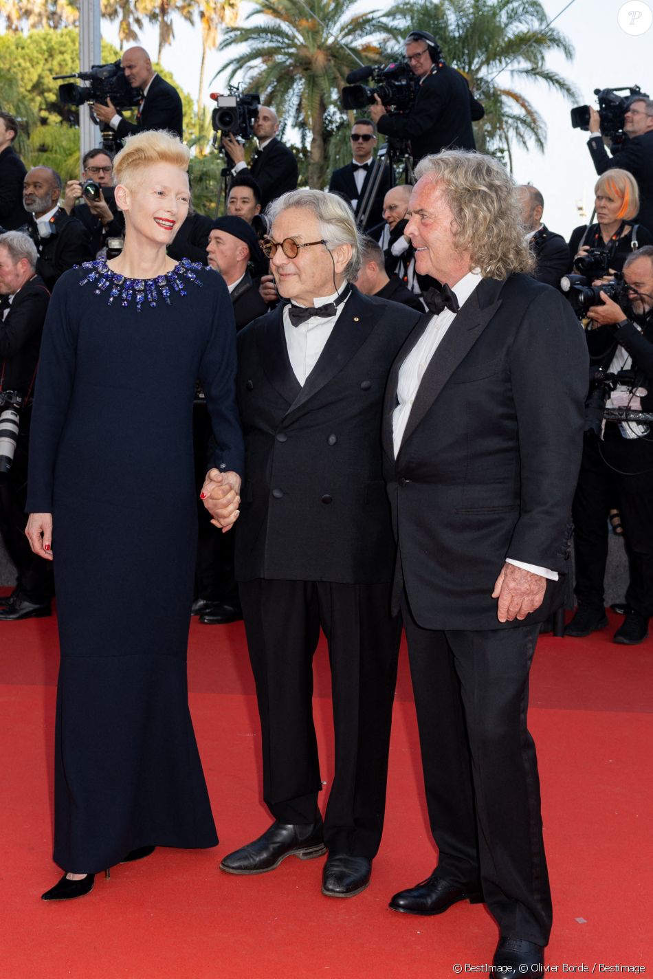 Tilda Swinton, George Miller, Douglas Mitchell - Montée des marches du ...