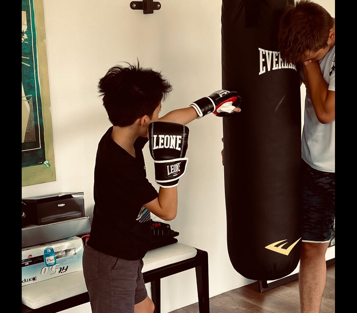 Photo : Samuel et Aaron, les deux fils d'Arthur - Purepeople
