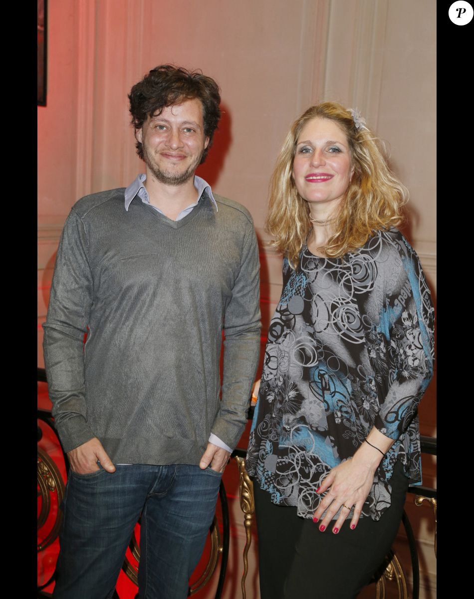 Mort de Joe Dassin : Son fils aîné Jonathan lui ressemble trait pour ...