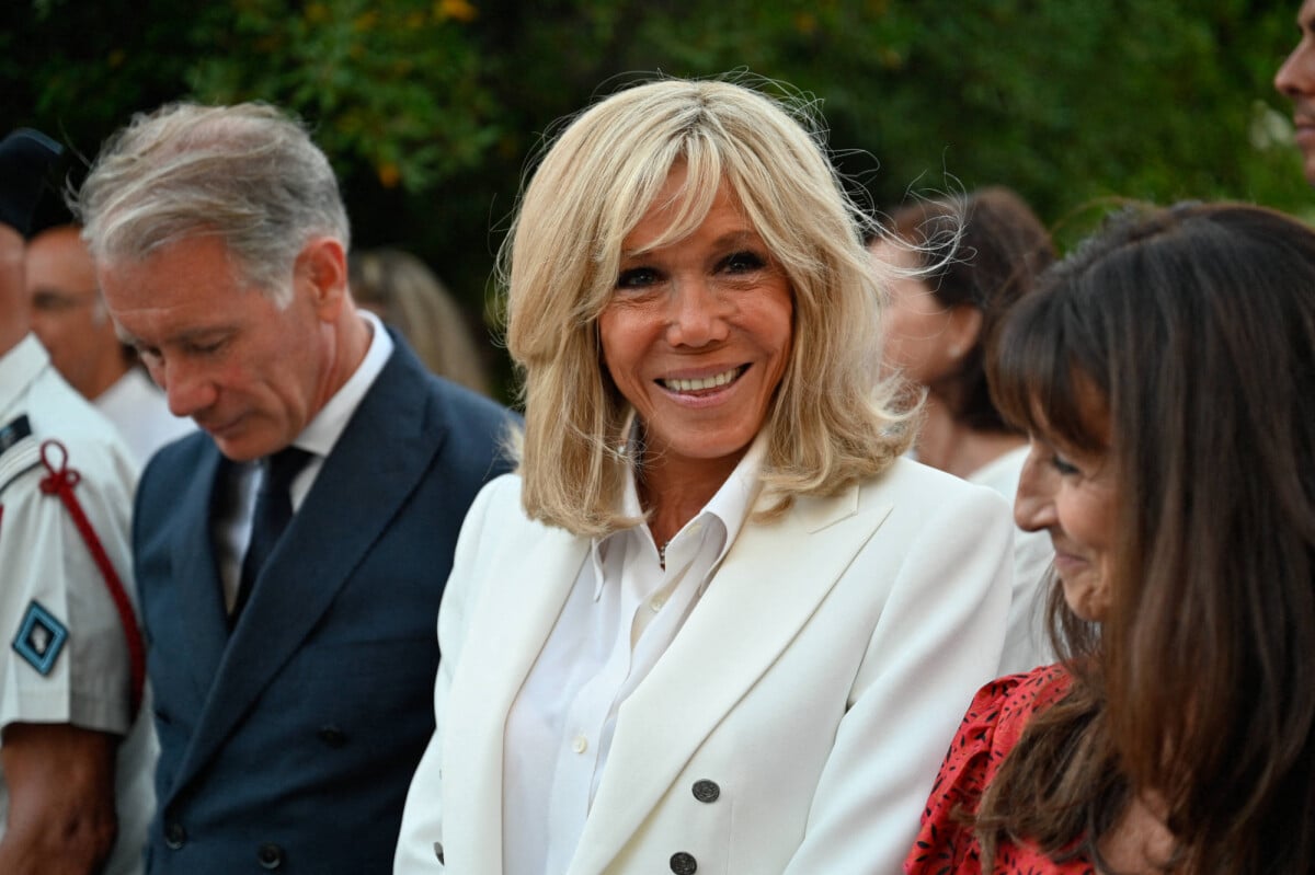 Photo : Brigitte Macron - Le président de la République française lors ...