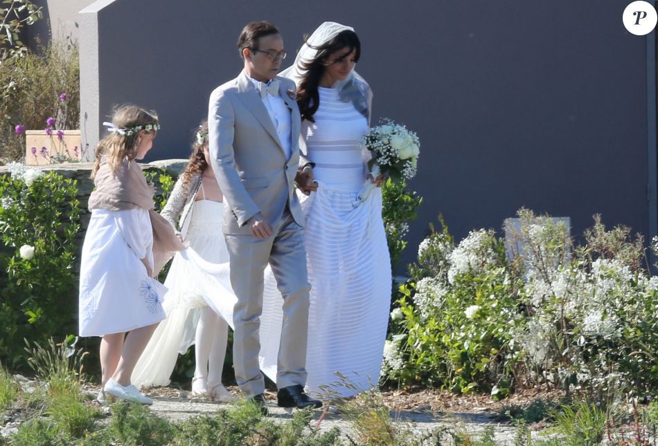 Mariage De Jean Luc Delarue Et Anissa Kehl à Belle île En Mer Le 12