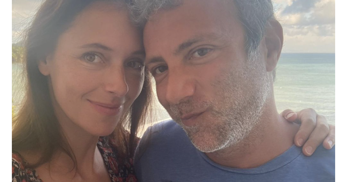 Lolita Séchan et son nouveau compagnon. Instagram. Le 23 août 2022 ...
