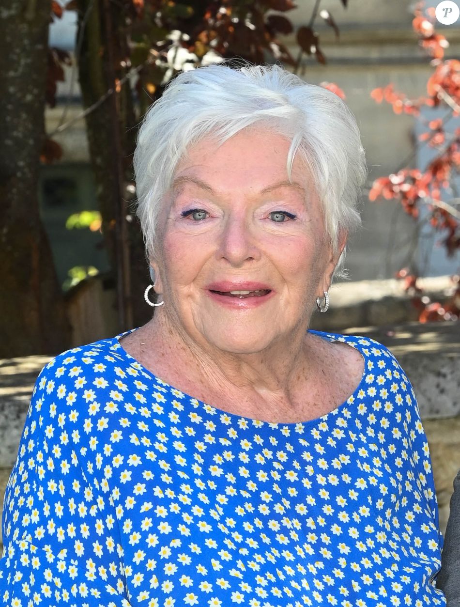 Line Renaud au photocall du film Une belle course lors du 15ème ...