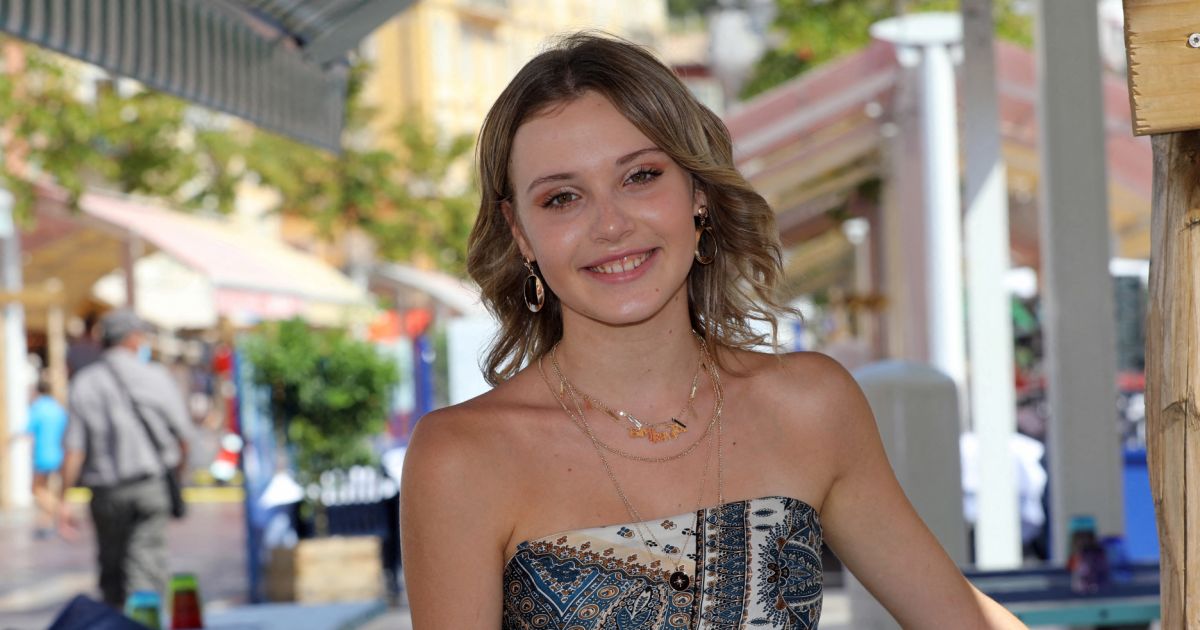 Exclusif - La chanteuse niçoise Carla (Carla Lazzari) sur la Promenade ...