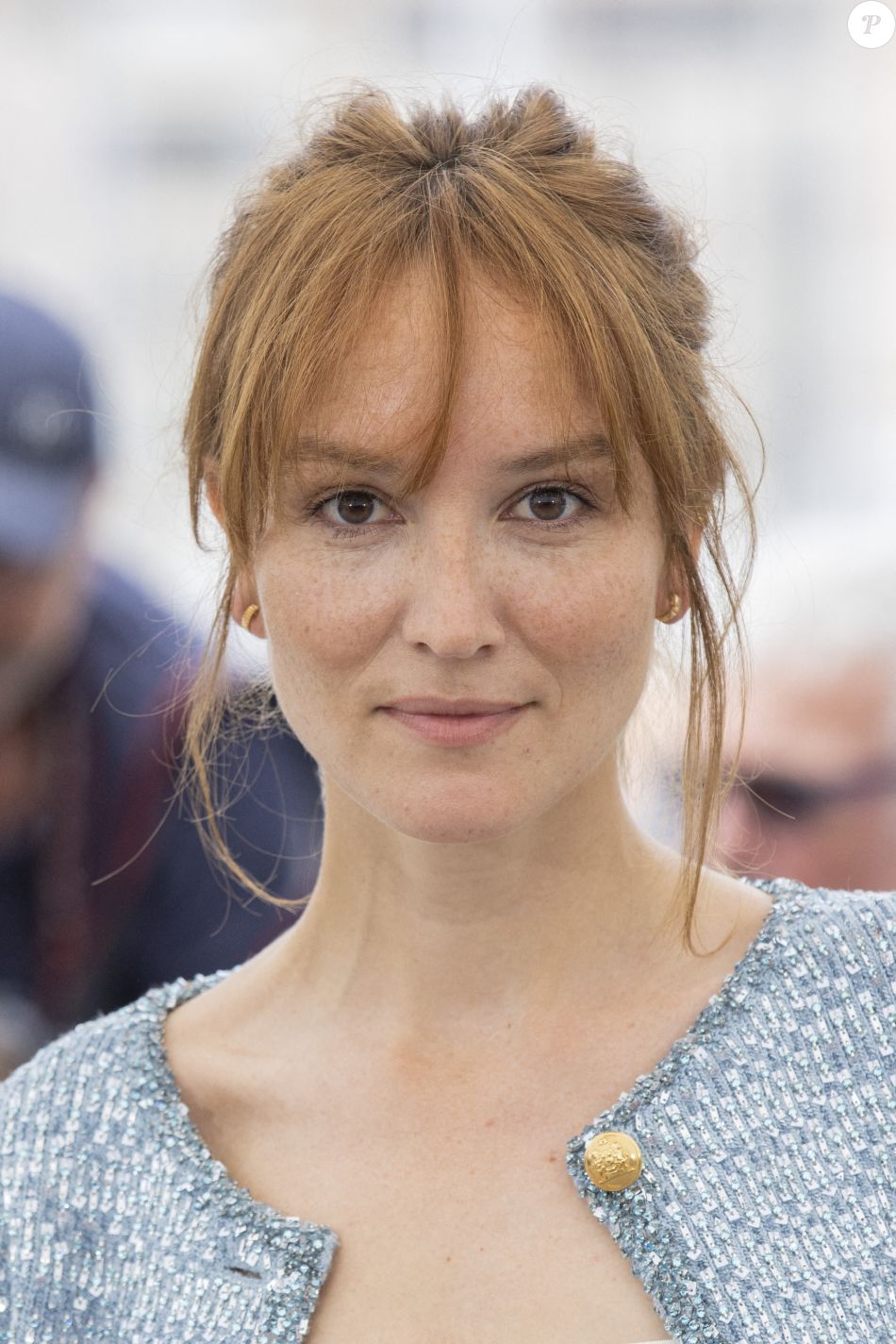 Anaïs Demoustier au photocall du film Novembre lors du 75ème Festival ...