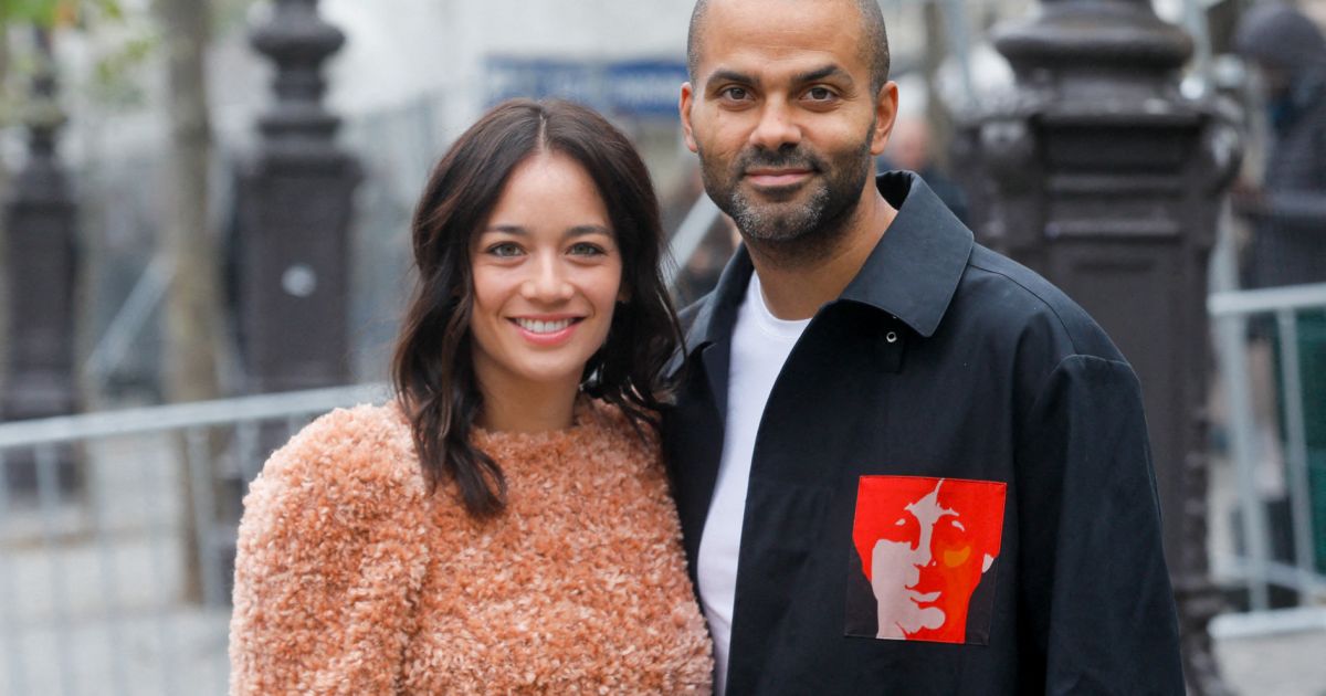 Tony Parker et sa compagne Alizé Lim - Arrivées au défilé prêt-à-porter ...