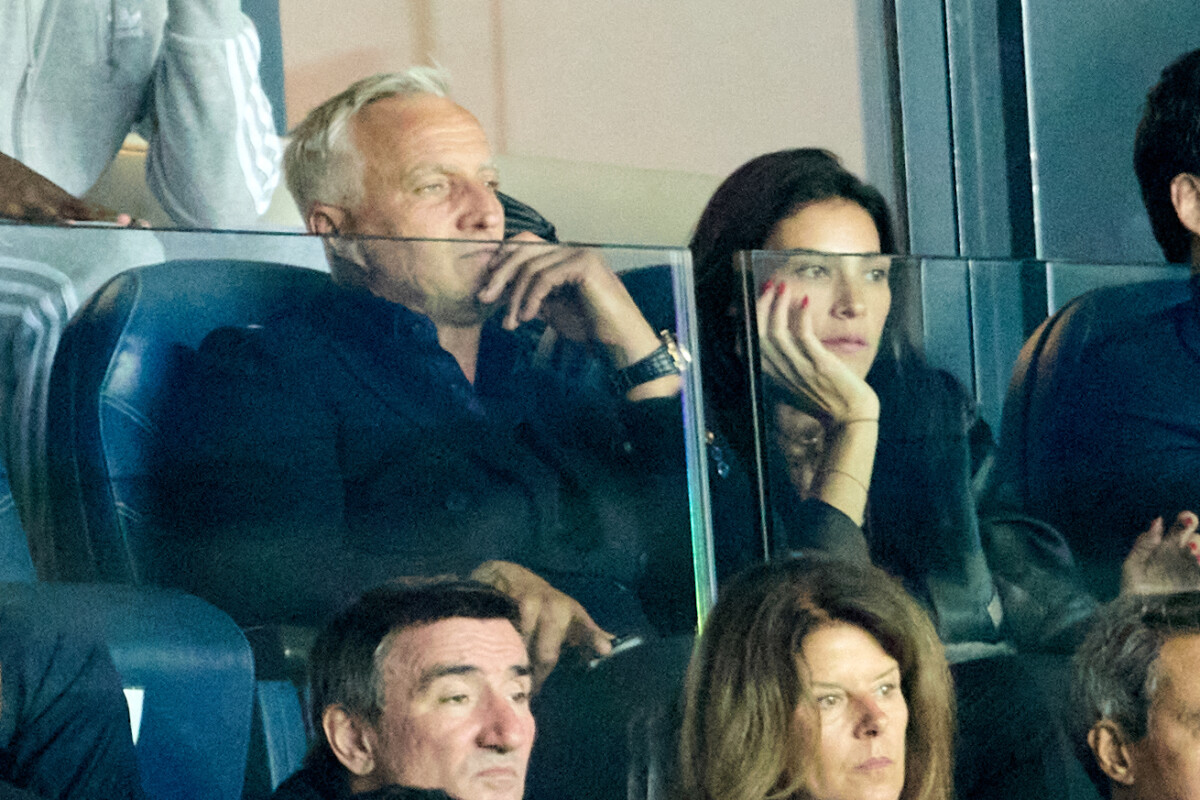 Photo : David Ginola et sa compagne Maëva Denat - People au match de ...